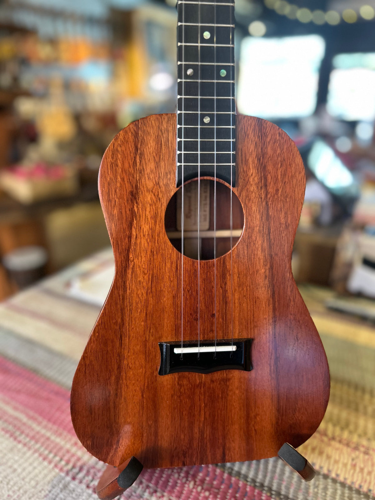 Plain Koa - Tenor – Hanalei Strings